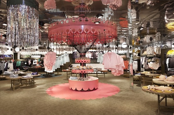 日本初上陸ブランド「MONKI」、MONKI girlsが大阪に出没！ 5月25-26日 | RBB TODAY