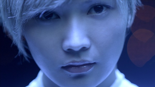 “金髪ショートヘア”の新生・yui率いるFLOWER FLOWER、“驚き満載”のライブ映像！ 1枚目の写真・画像 | RBB TODAY