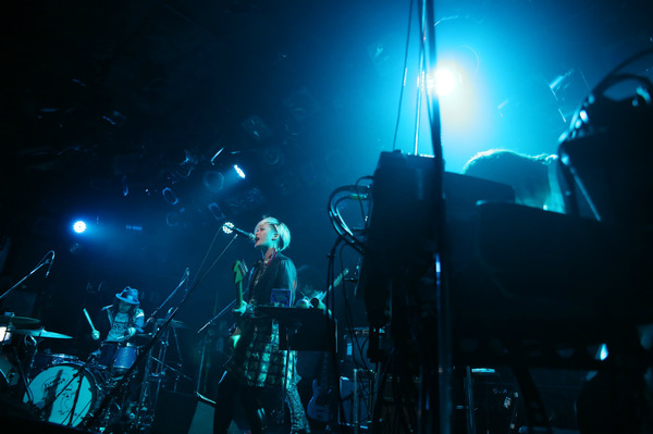 yuiの新バンド・FLOWER FLOWER、CDリリース＆全国ツアー開催に意欲 | RBB TODAY