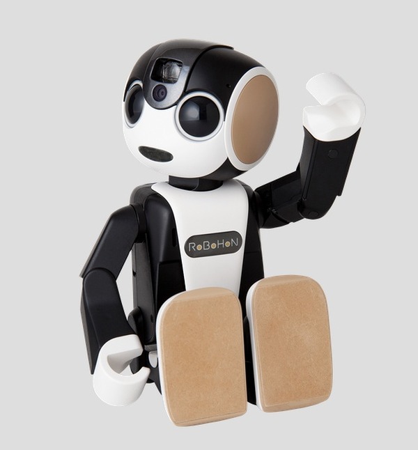 「RoBoHoN」販売開始！「RoBoHoN CAFE」も北青山に期間限定オープン | RBB TODAY