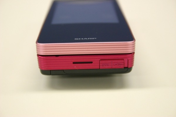 【フォトレポート】WILLCOM 03——実機の各部クローズアップ 12枚目の写真・画像 | RBB TODAY