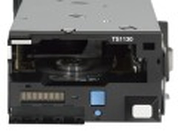 米IBM、従来より54％高速な1TB容量のテープドライブ「IBM System Storage TS1130 Tape Drive ...