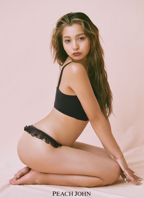 ゆきぽよ、仕事の勝負下着は“赤”! 14枚目の写真・画像 Rbb Today