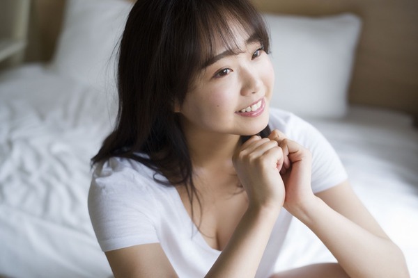 NMB48・加藤夕夏、SNSで無防備すぎるTシャツ姿披露！「ドキドキ」「あざとい」 | RBB TODAY