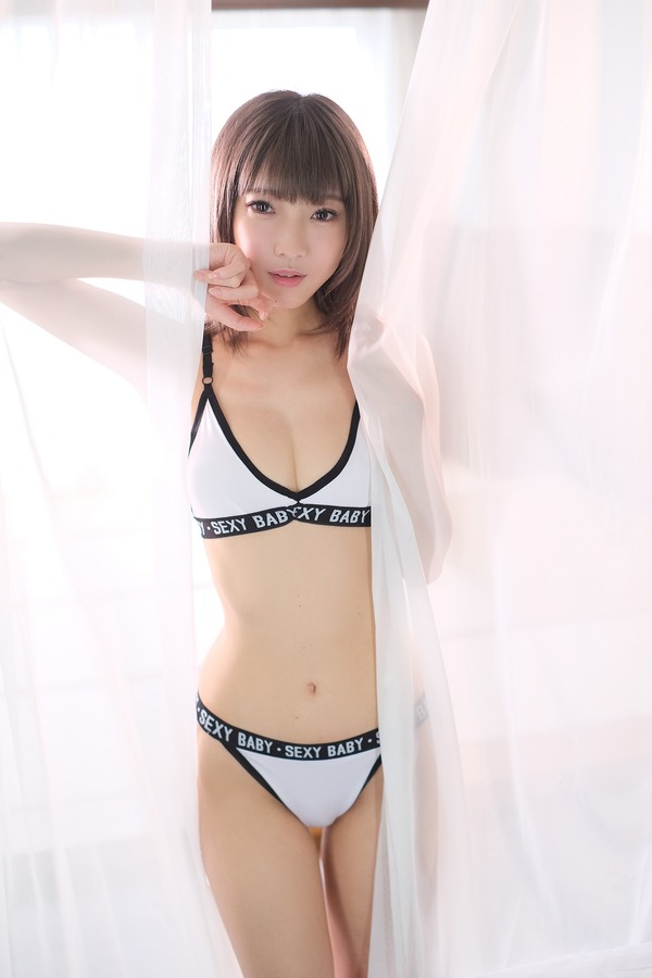 コスプレイヤー・火将ロシエル、“集大成”グラビアで悩殺！ラストDVD本日配信！ | RBB TODAY