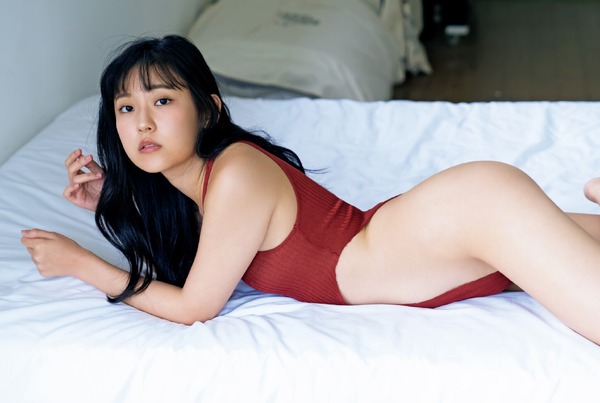 “令和のハイレグプリンセス”林田百加、2nd写真集発売決定！「初めてハイレグに頼りきりにならない作品」 | RBB TODAY