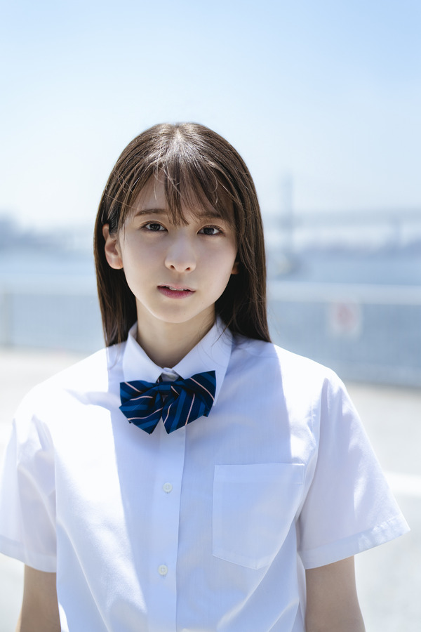 乃木坂46・菅原咲月、制服姿で夏の美少女グラビア！ 3枚目の写真・画像 | RBB TODAY