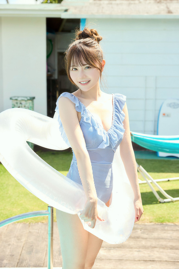 AKB48込山榛香、1stDVDのランジェリーシーンに手応え「Sっ気ある感じ」 11枚目の写真・画像 | RBB TODAY