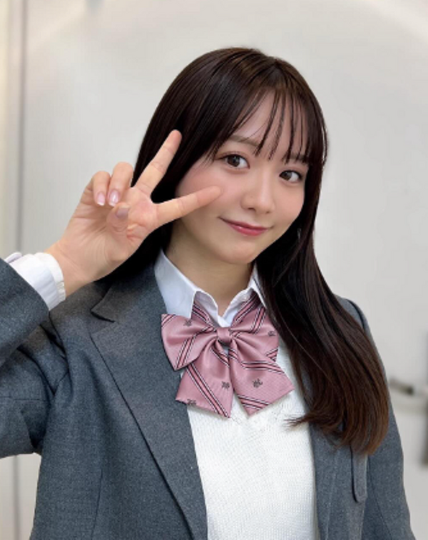 「めっちゃ似合う！」森香澄、JK制服姿公開 | RBB TODAY