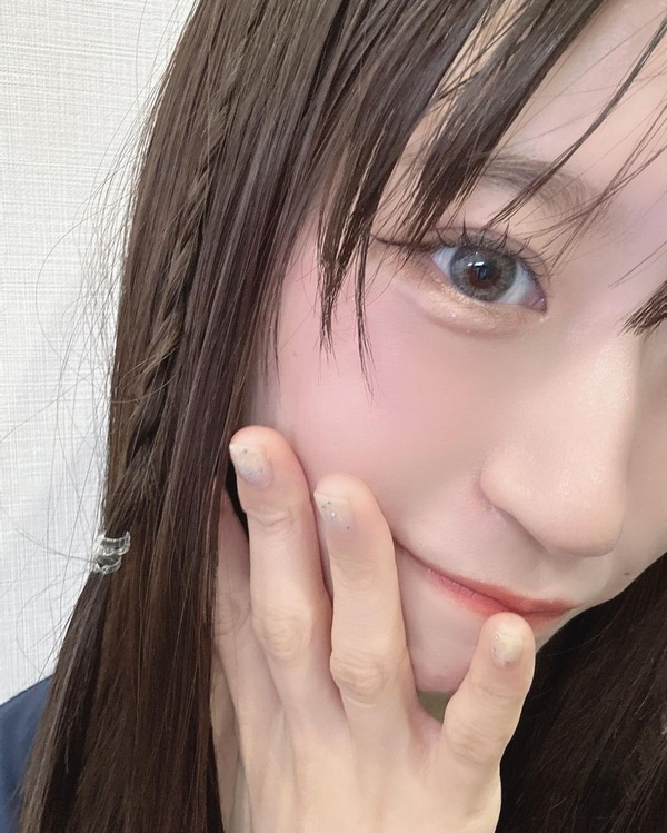 NMB48上西怜、美肌輝くノースリーブ姿にファン「かわいいの天才」 4枚目の写真・画像 | RBB TODAY