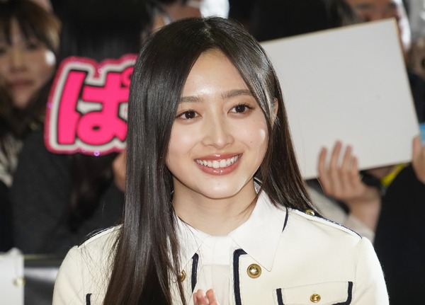 乃木坂46・井上和、1st写真集の封入ポストカードにファン大興奮「全部やばい！」「ぜんぶエッッッ」 | RBB TODAY