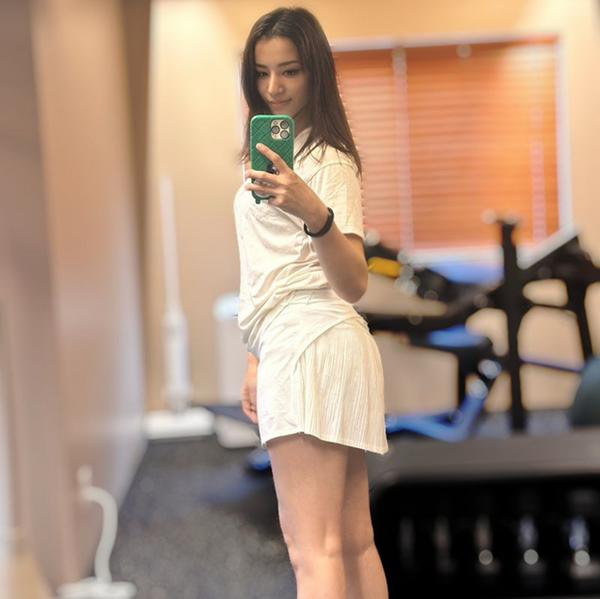 高橋メアリージュン、ラフなトレーニングウェア姿公開！「わがままbodyな37歳です」 | RBB TODAY