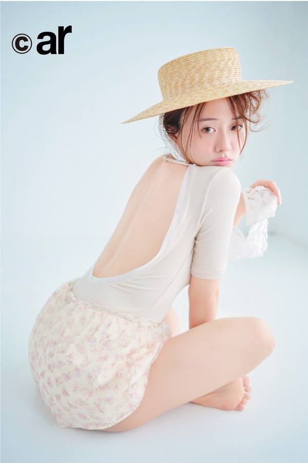 森香澄、美背中ざっくり“めろBODY”を披露！『ar7月号』が本日発売 | RBB TODAY